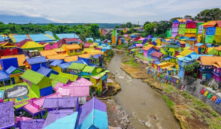 Colorful-Village-Malang – Bay World Travel